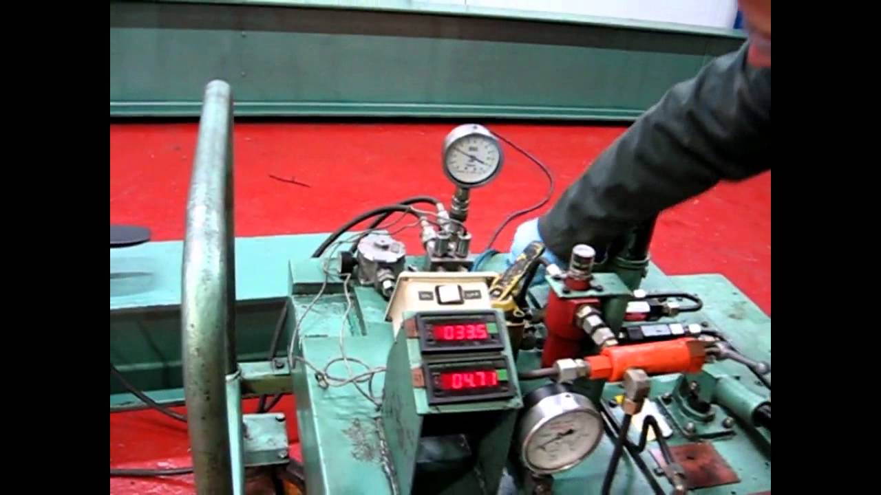 Small fork arm yield test to ISO 2330 - YouTube