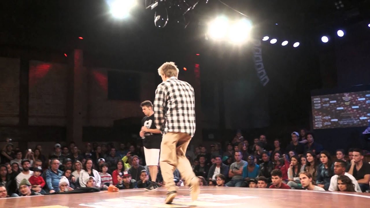 Red Bull BC One Brazil - Quarter Finals - Ratin vs Kaper - YouTube