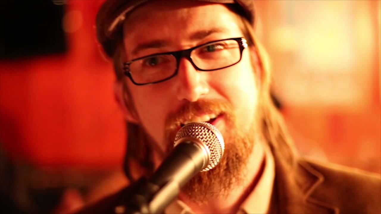 The crook and the dylan's : home at last - YouTube