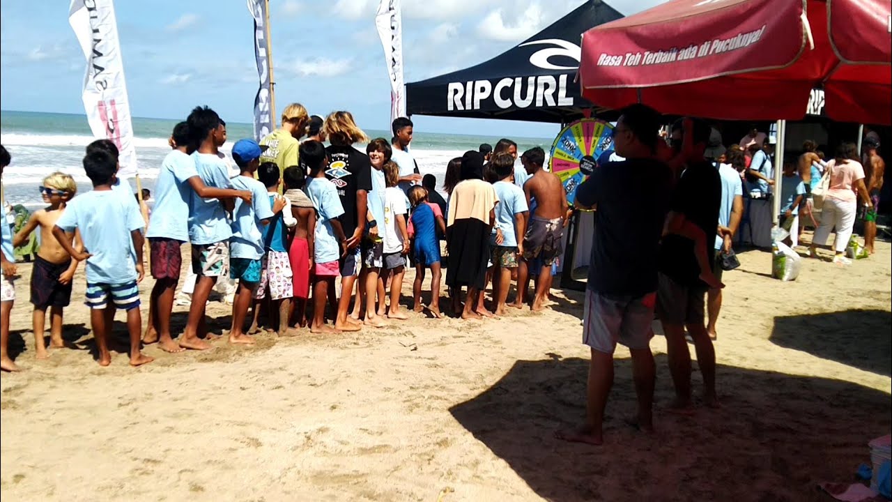 CONTES SURFING HALFWAY KUTA BEACH BALI INDONESIA || FINAL 30 OKTOBER ...