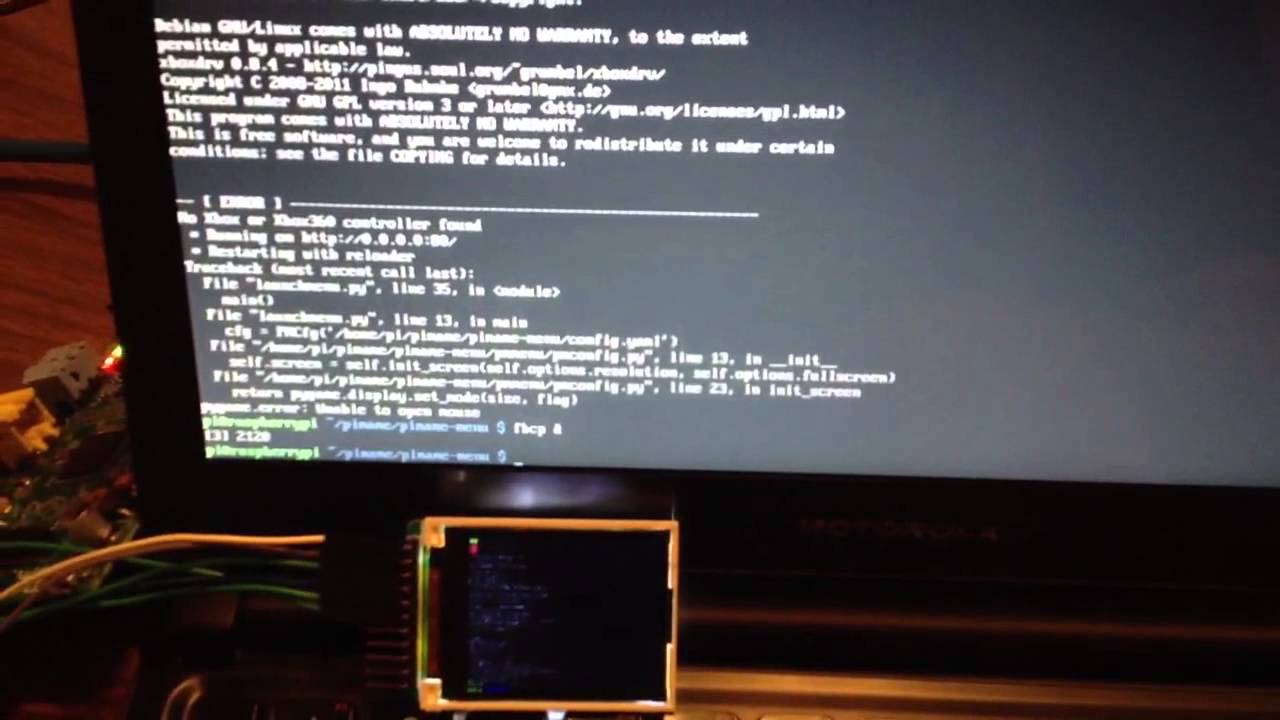 Super Mario World on Raspberry Pi Tiny Screen - YouTube