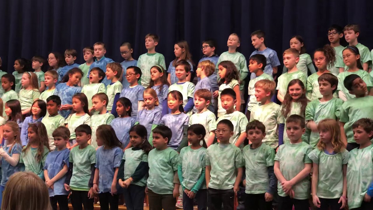 Bode’s 2nd Grade Chorus - It’s Easy Being Green - YouTube