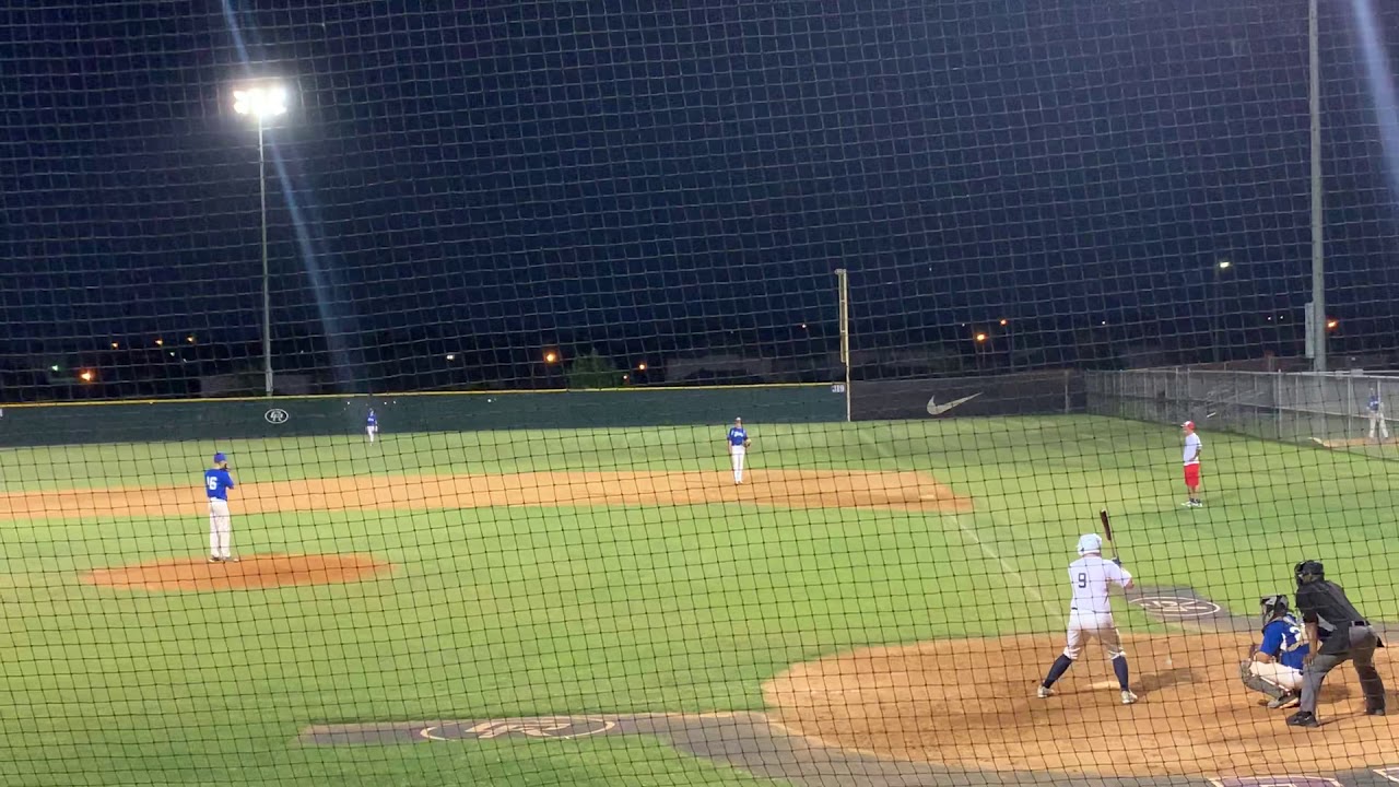 Muñoz Pitching at round rock - YouTube