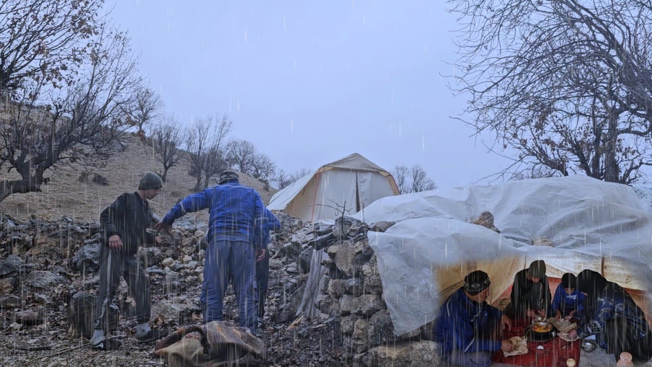 The hard life of nomads in the mountains, trying to survive in the cold ...