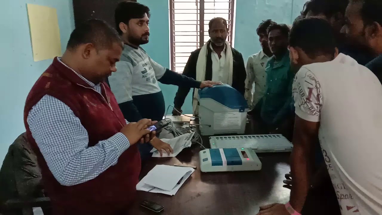 EVM Training /Awareness-2018 at Block-Sadar, Distt- Maharajganj. - YouTube