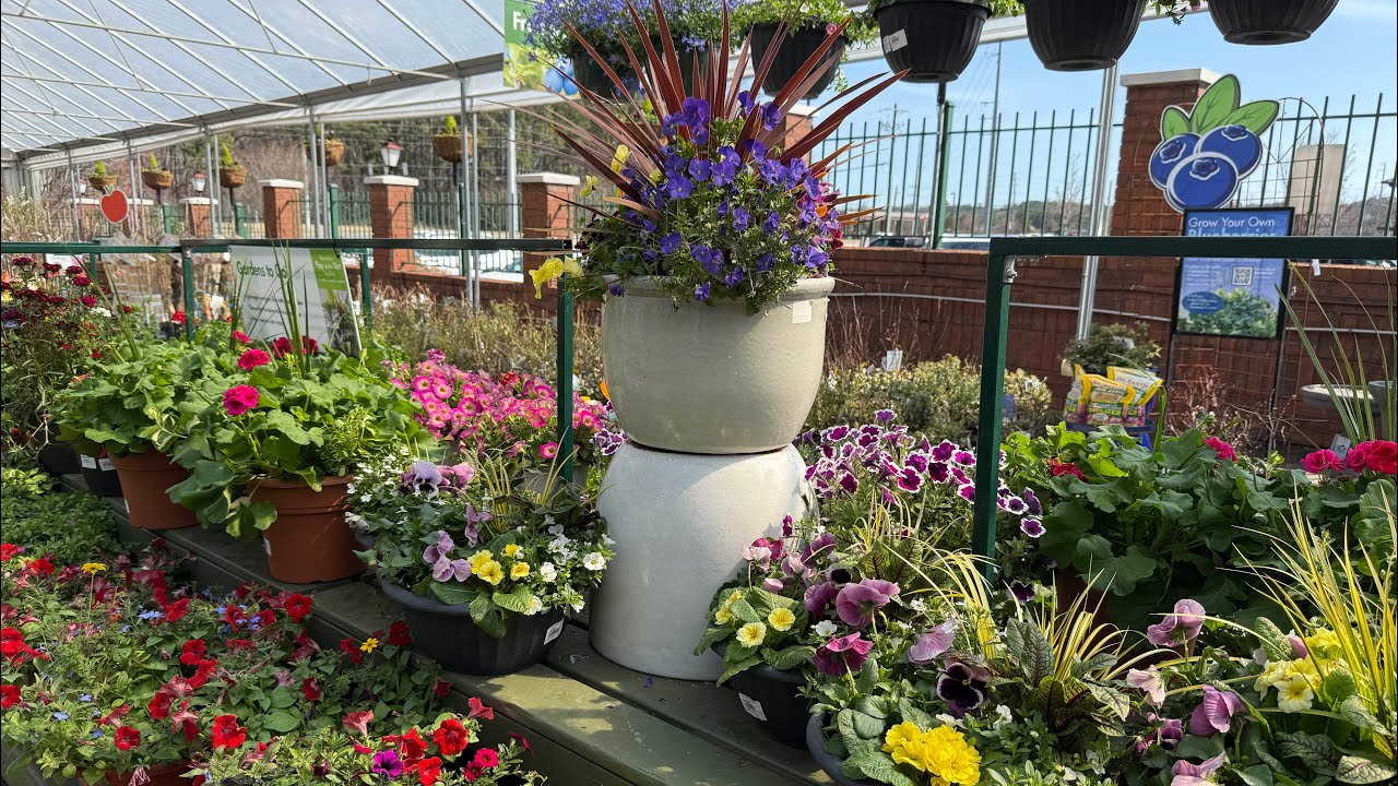 Spring flower inspiration for your garden! - YouTube