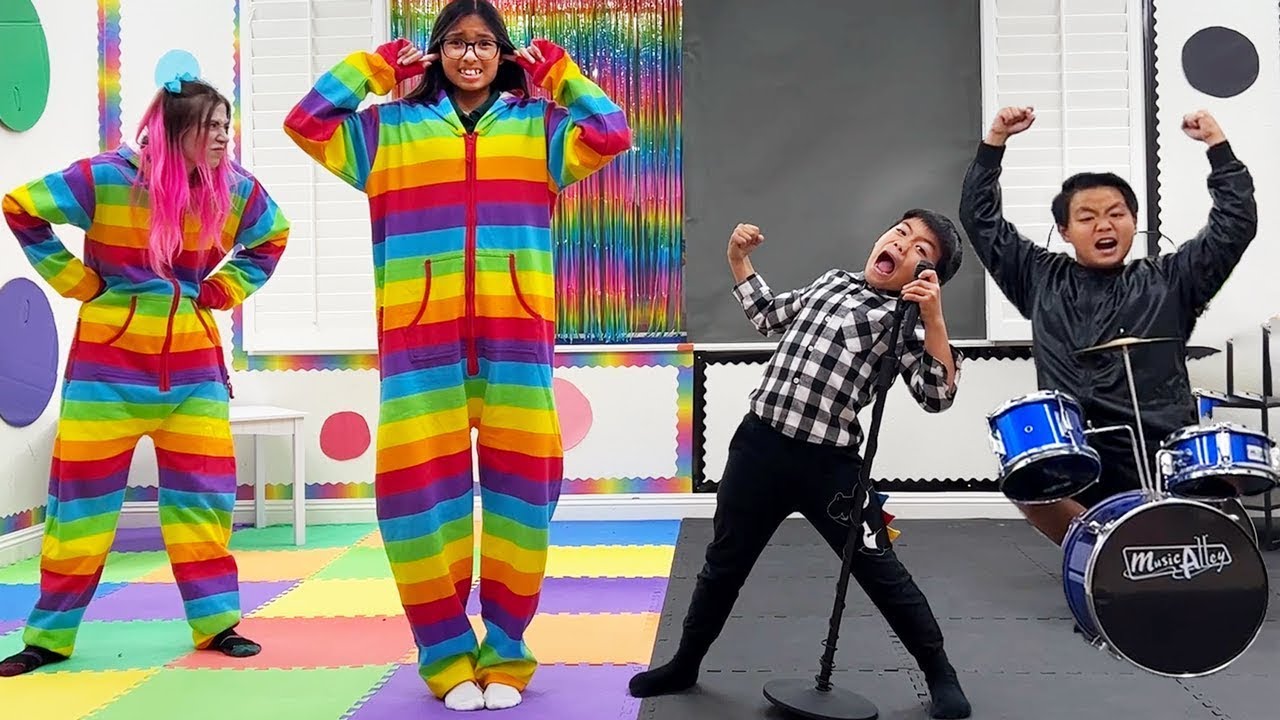 Alex Eric and Wendy Examples of Good Behavior with Friends - YouTube