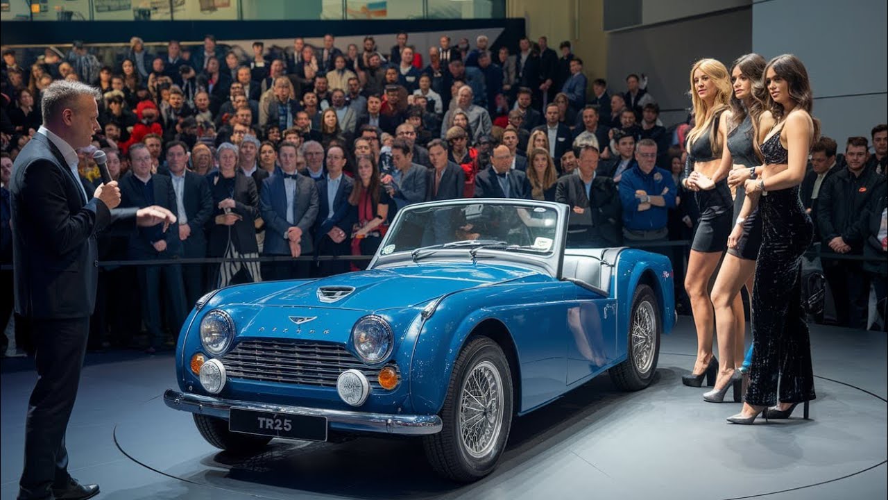 2025 Triumph TR25: A Retro Revival with Modern Engineering! - YouTube
