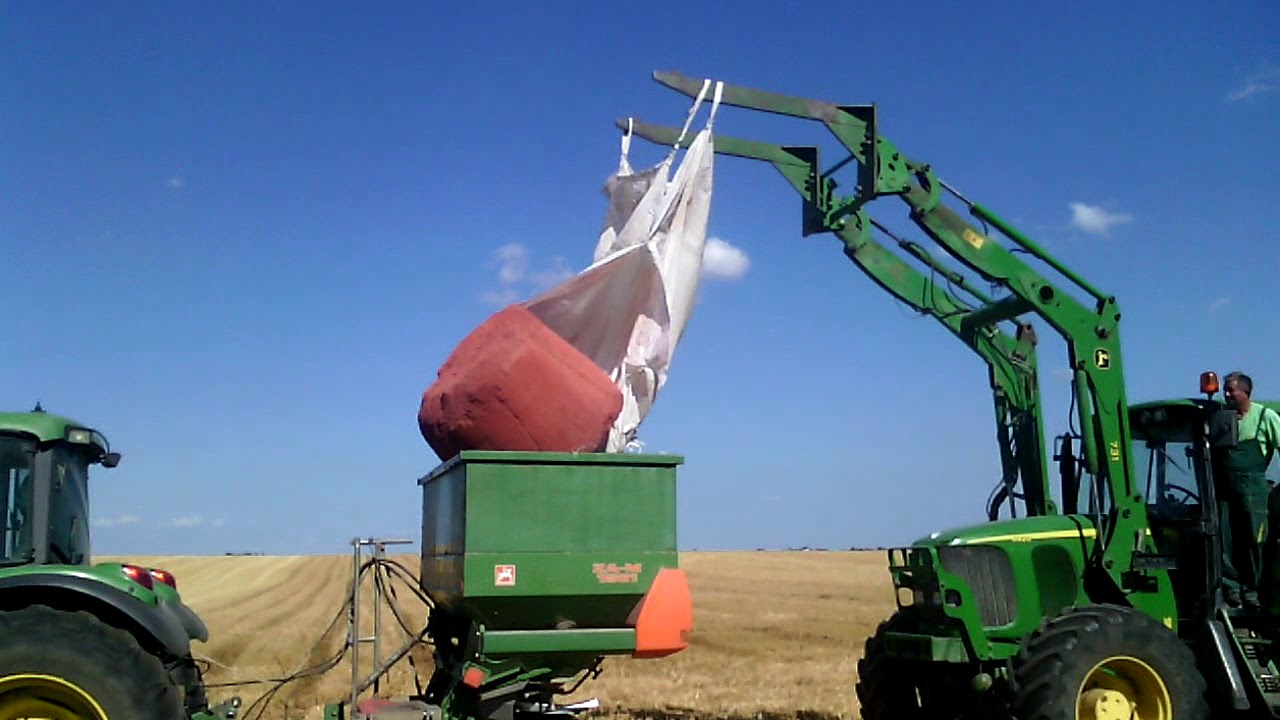 John Deere velika gromada - YouTube