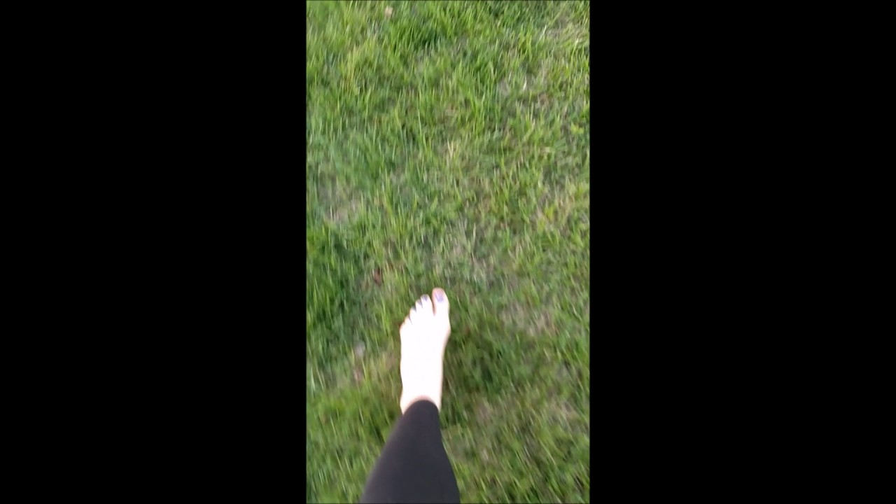 Susan Chronister doing the Barefoot Autism Challenge - YouTube