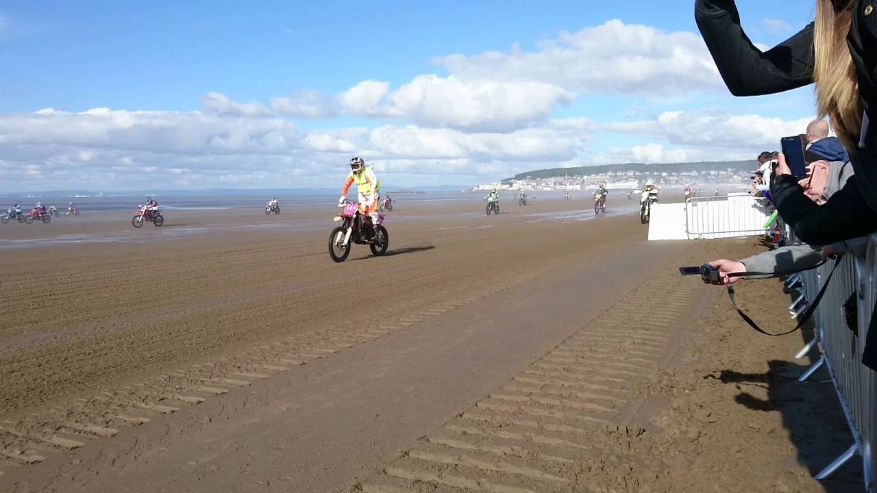 Weston-super-Mare beach race adults solo start - YouTube