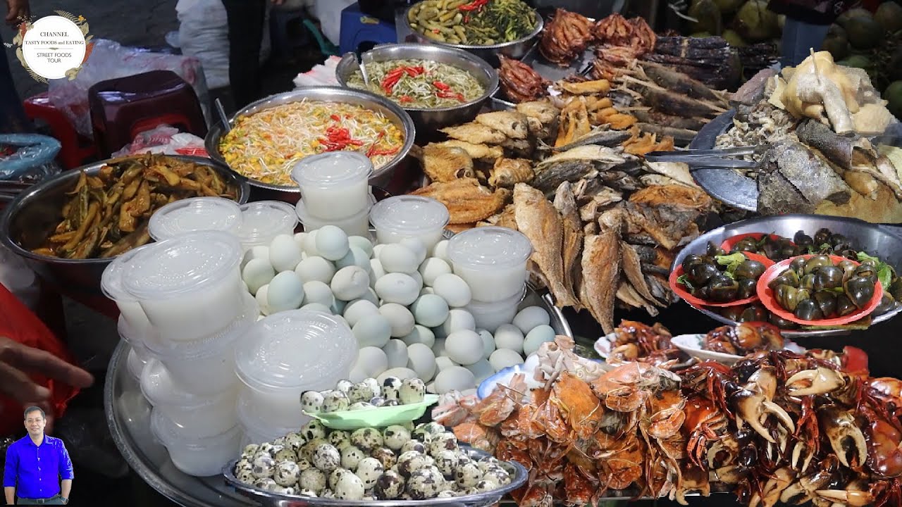 Exotic food and mouthwatering food review at Chbar Ampov market - YouTube