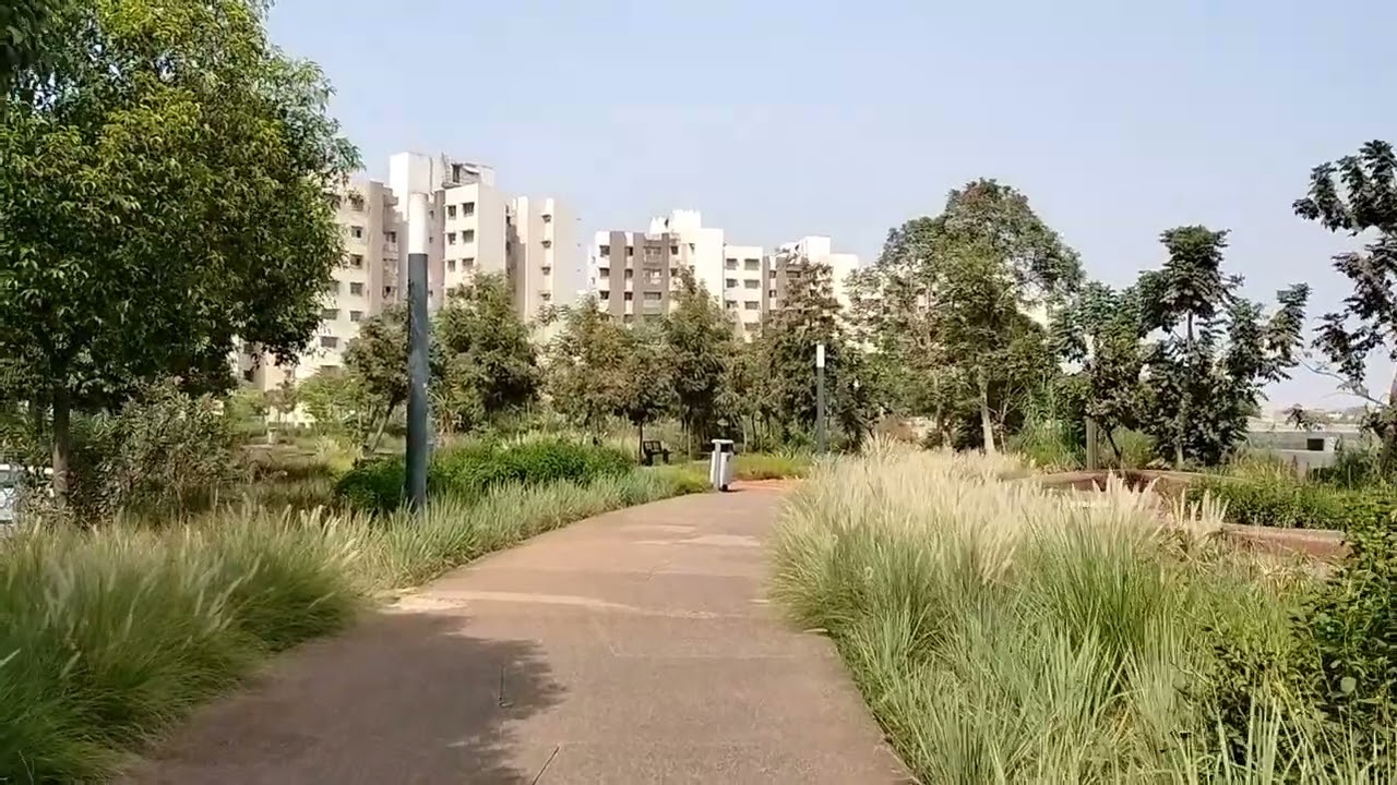 1080p 30fps (main camera) OnePlus Nord CE 2 Lite 5G video sample