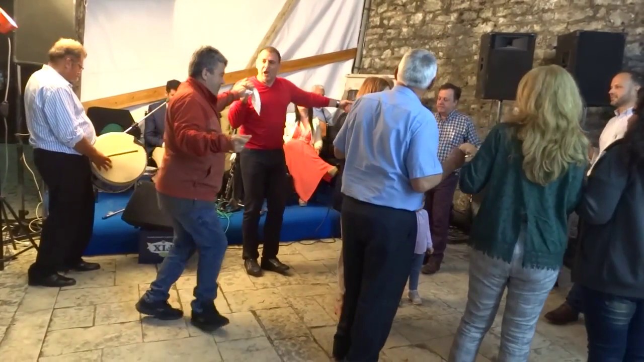 ΣΥΓΚΡ ΔΑΛΙΑΝΗ ΙΑΤΡΙΚΟ ΣΥΝΕΔΡΙΟ ΚΑΛΑΒΡΥΤΑ- ΦΙΛΙΑ ''ΕΝΑΣ ΛΕΒΕΝΤΗΣ ΧΟΡΕΥΕ ...