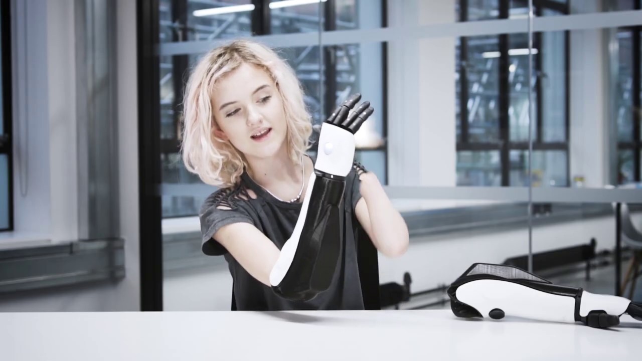 How to use a Hero Arm: Switching On - YouTube