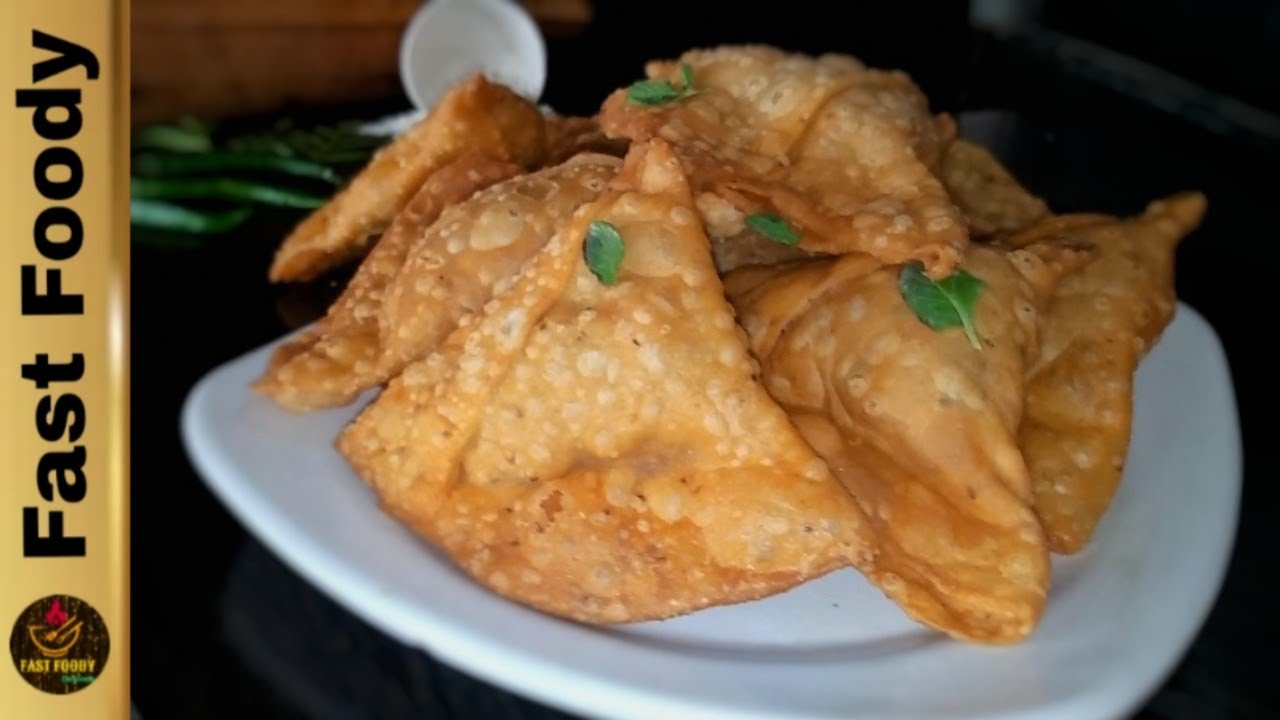 Aloo Chicken Samosas Recipe || Aloo Chicken Samosas Ban'ny ka tareeqa ...