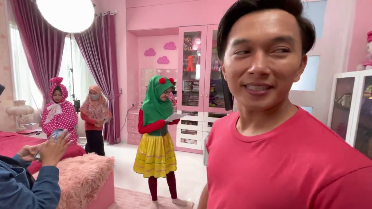 NO CUT NO EDIT TIM RICIS REBUTAN SYUTING DI KAMAR PINK! wkwk - YouTube