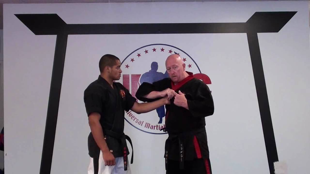 How to defend yourself against a bully - YouTube