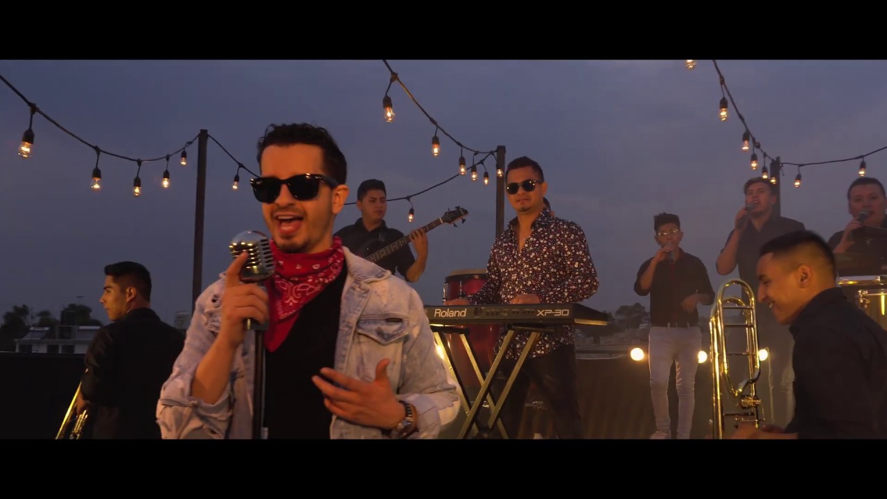 HENRY BENAVIDES - ENAMORADO - (Video Oficial) - YouTube