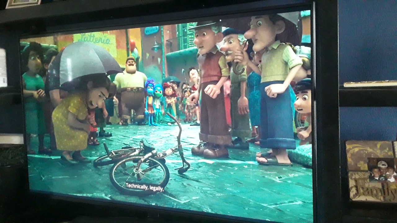 Pixar luca: Ercole defeat - YouTube