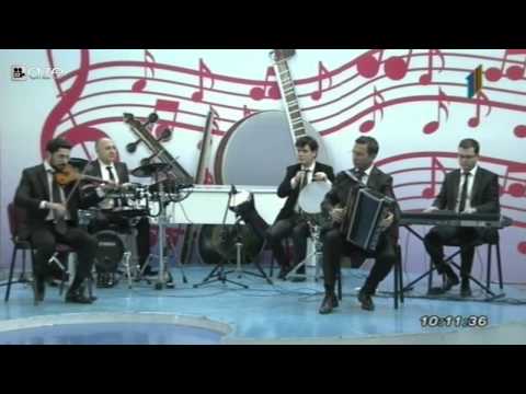 Ramin və Ənvər-Türk qızlarının rəqsi,Ramin solo-Venessa Mae-Azəri musiqisi ilə sintez 2013