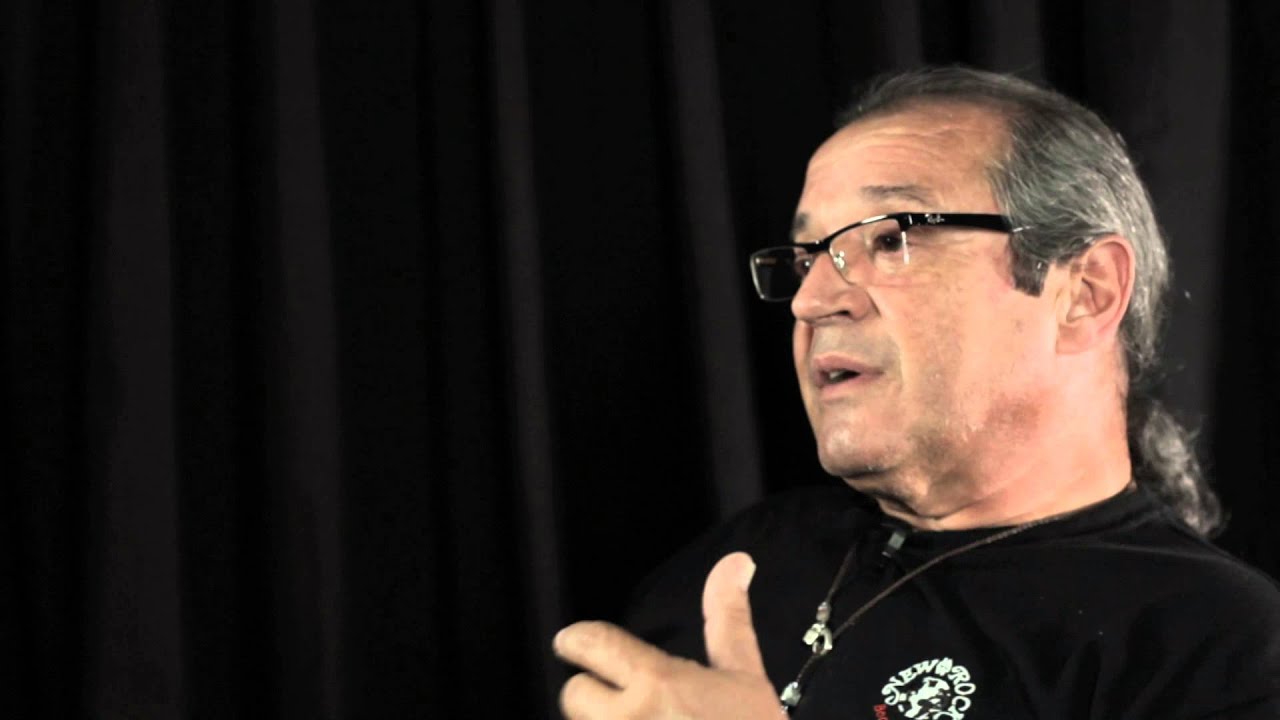 5 & rock con Manuel Reyes - Entrevista - YouTube