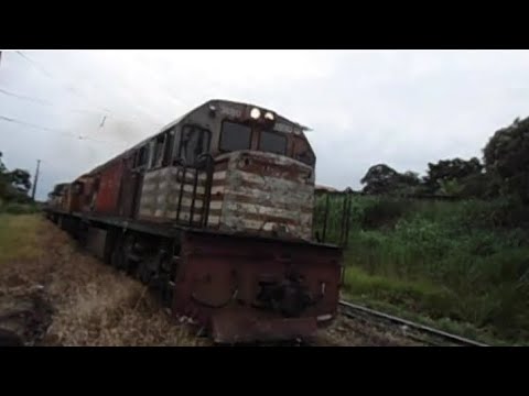 GE U20C FEPASA LIDER NO TREM TANQUEIRO 3890 3814 - YouTube