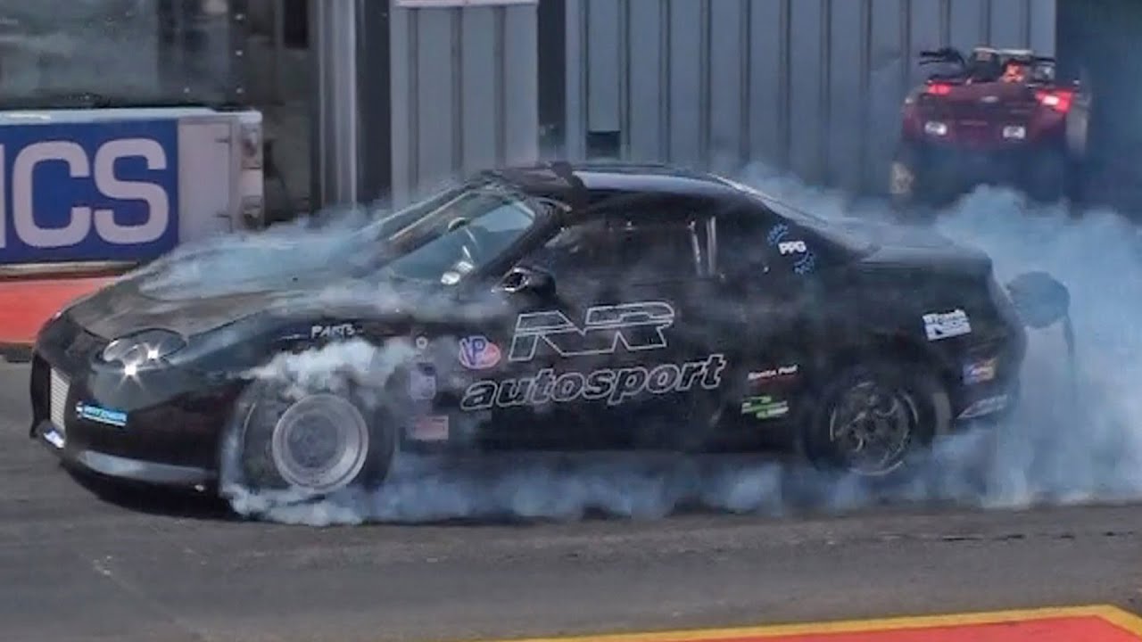 Mitsubishi FTO vs Ford Anglia 105e at Santa Pod Raceway - YouTube