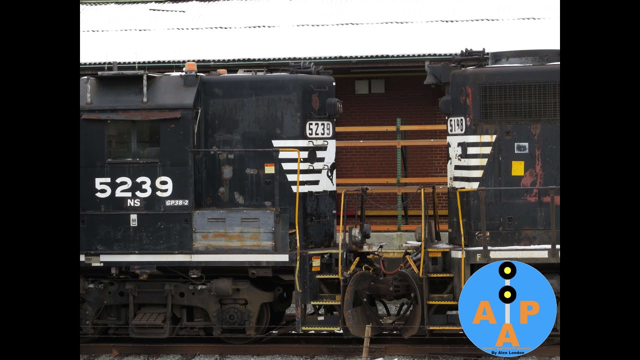 17 minutes of NS High Hood GP38-2 engines 5239 and 5198 - YouTube