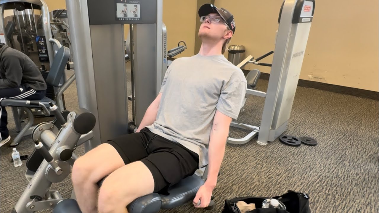 Day 64 - Legs (quad focused) - YouTube
