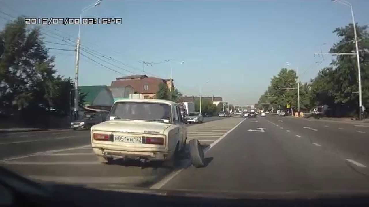 Машина потеряла колесо / Car lost a wheel FullHD - YouTube