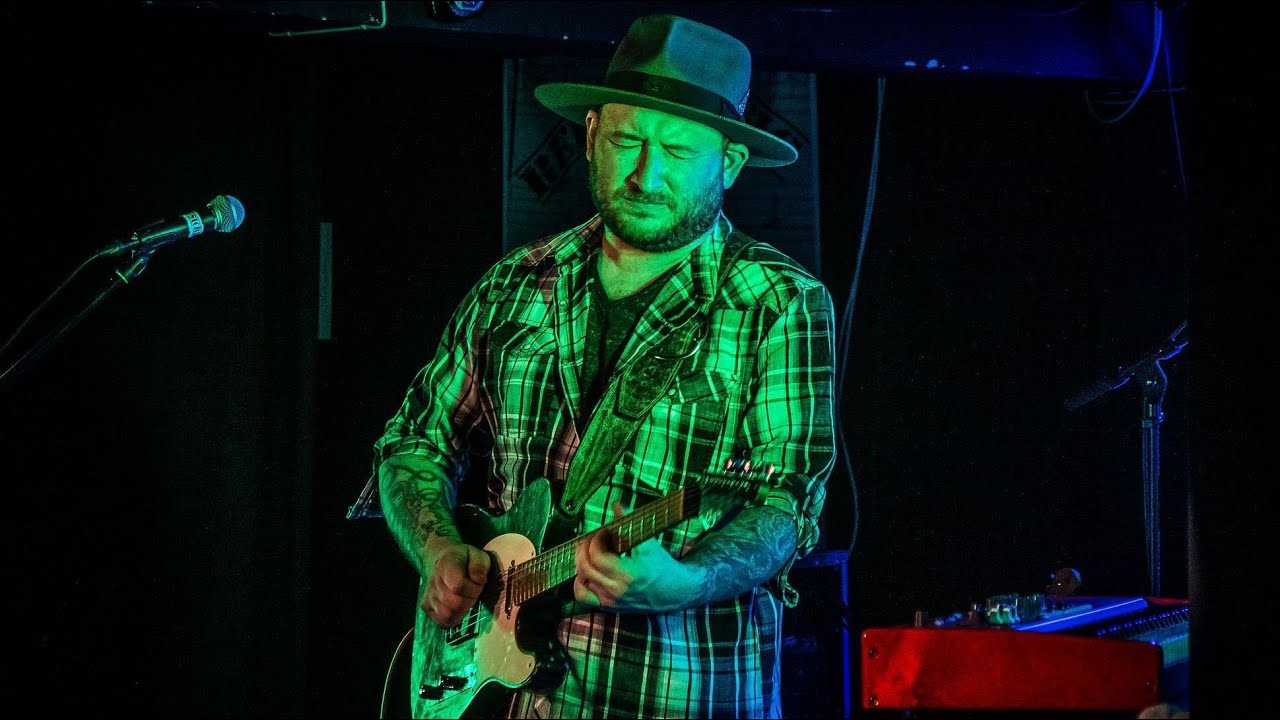 Josh Smith - Brown Gatton (2017) - YouTube