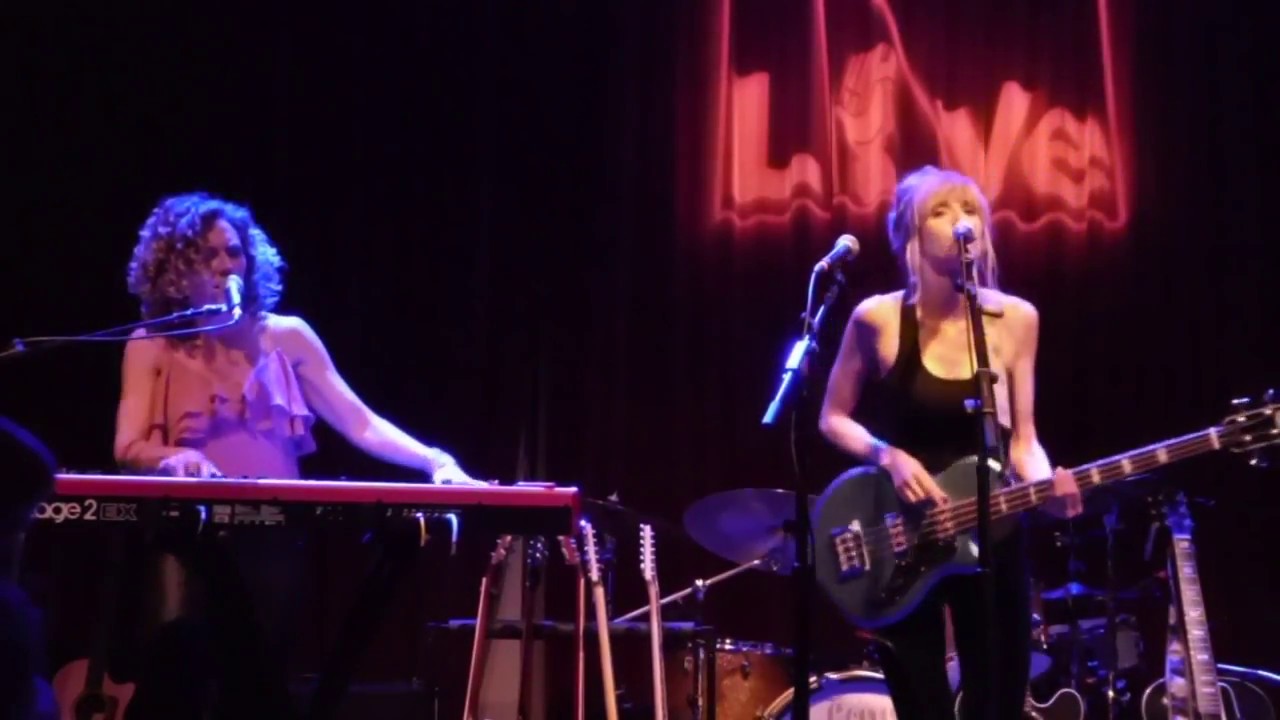 Andrea Davidson - Stayin' Alive, World Cafe Live, Philadelphia, 4/14 ...