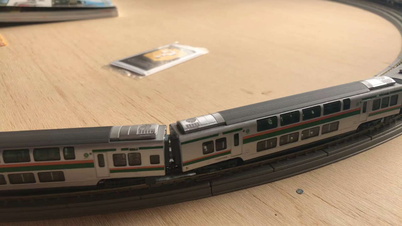 kato E231 E233 - YouTube