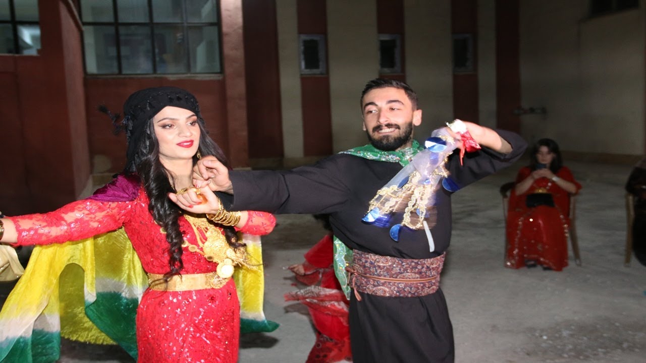 Daweta kurdi - Kurdish Wedding - Aşiret Düğünü - YouTube