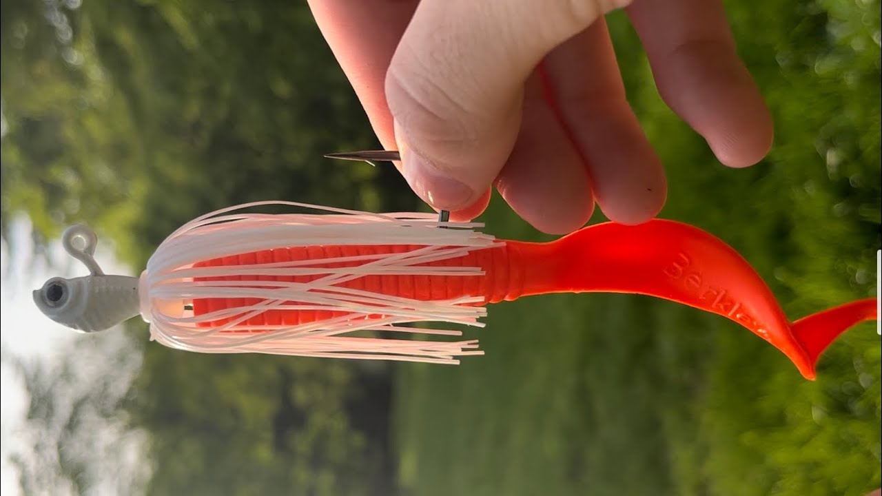 How to add gulp to your bucktail or fluke teaser. - YouTube