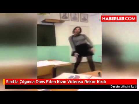 Sınıfta Çılgınca Dans Eden Kızın Videosu Rekor Kırdı