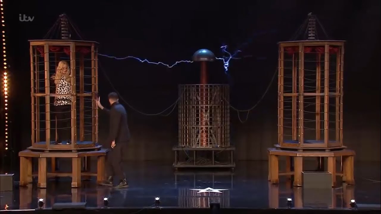 Britain's Got Talent 2019 Ben Hart Magician Full Audition S13E06 - YouTube