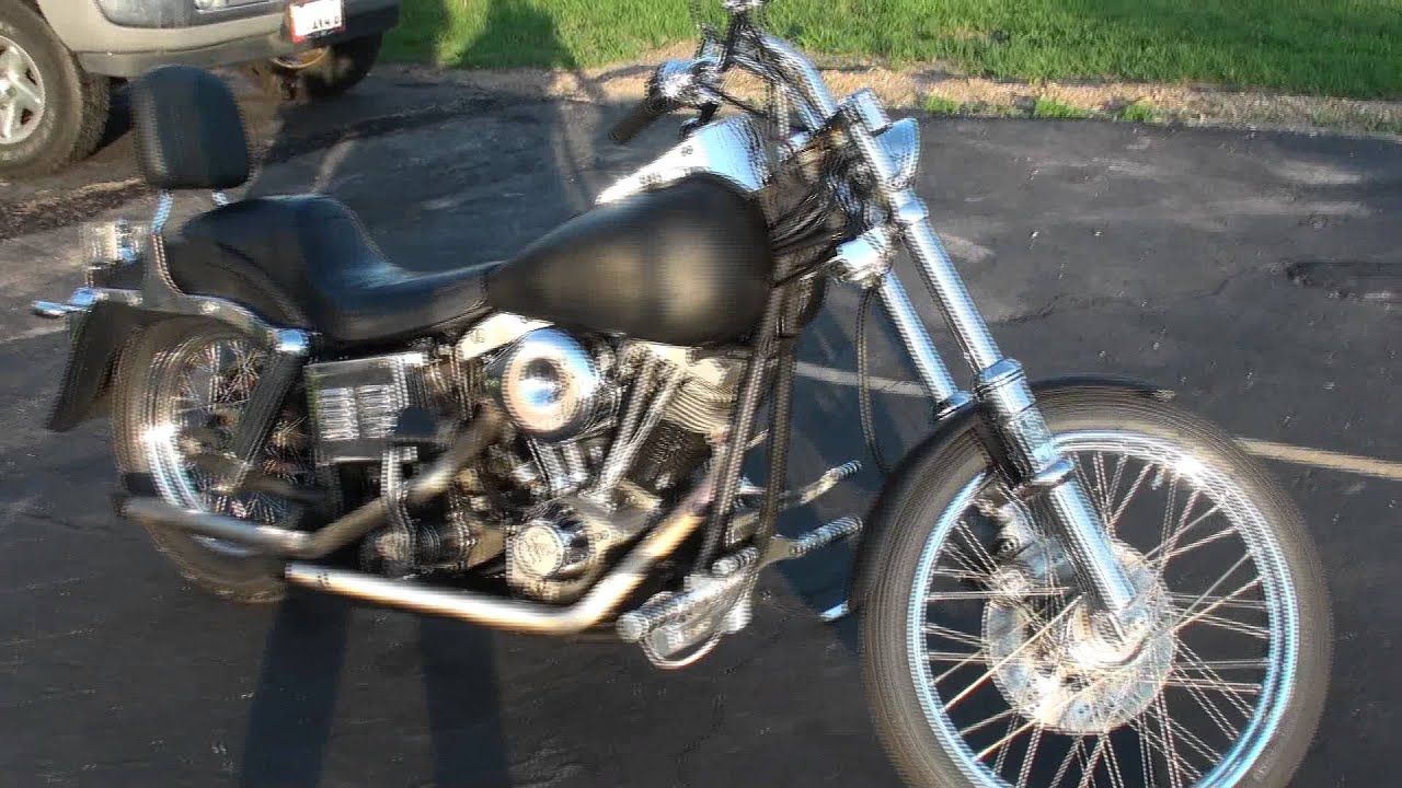 Custom Shovelhead pounds that true Harley - Davidson sound - YouTube