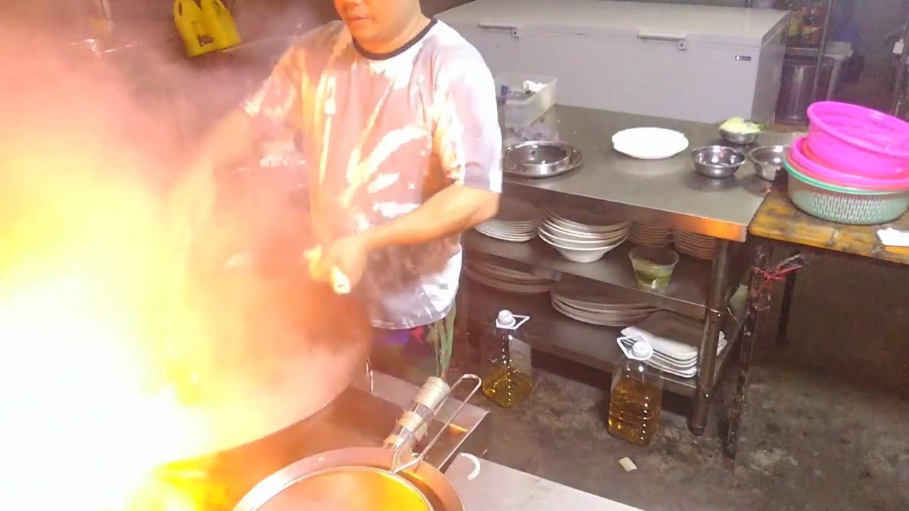 when you cooking food how to Cook delicious? this master chef Chinese ...