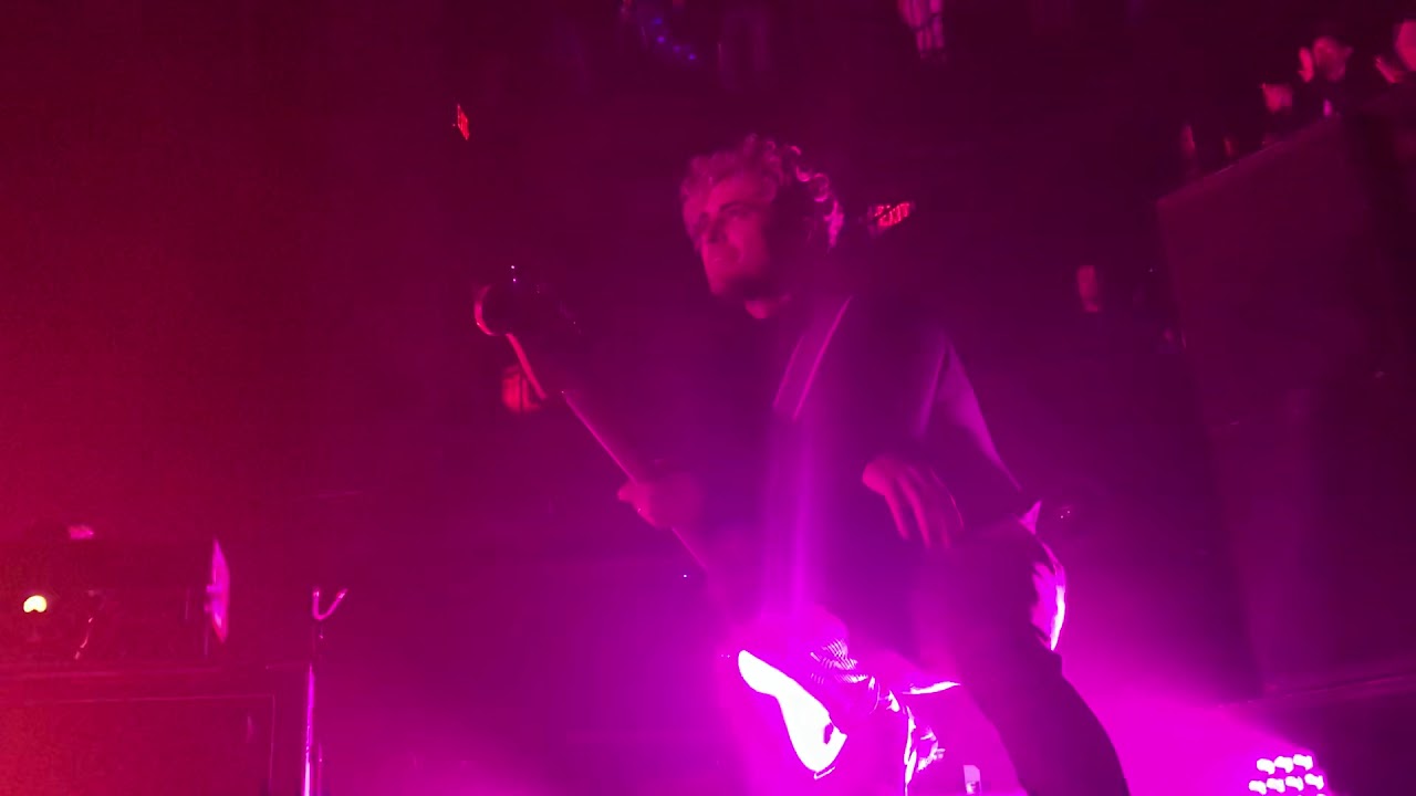 Jenny- Walk the Moon - YouTube