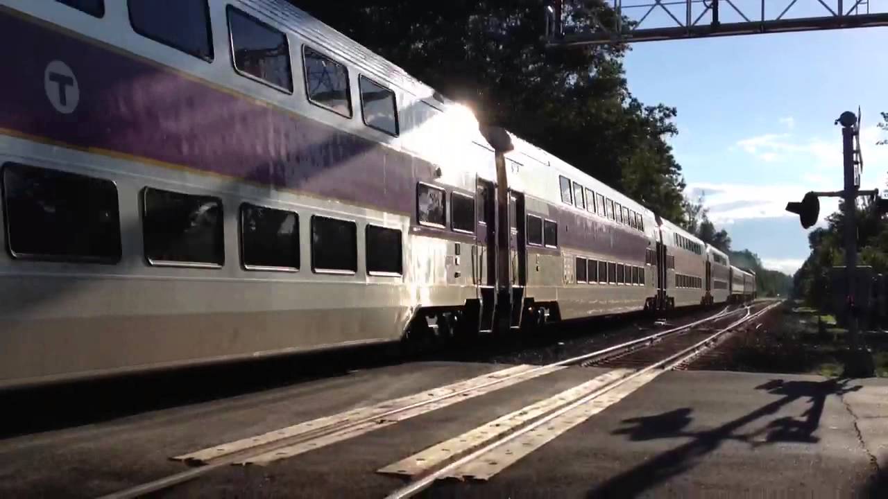 MBTA #1031 Leads a Westbound Train to Ashland Station - YouTube
