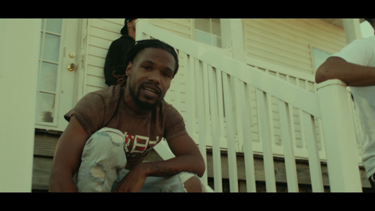 BandRunna' Gwaup - Plug (Official Video) shot by: The Cheat Code - YouTube