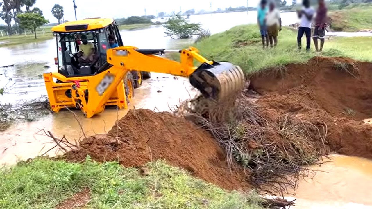 Extreme dangerous excavator working | Amazing excavator operator skills ...