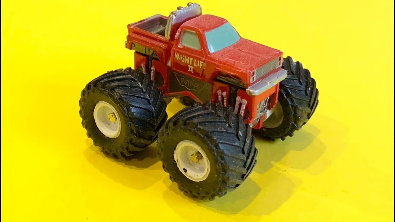 Galoob Micro Machines - Tuff Trax Collection - YouTube