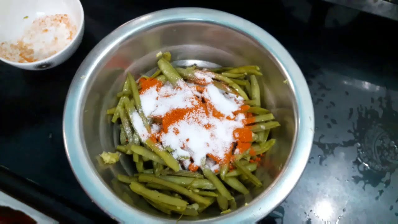 How to make Without oil Smokey cluster bean (gwar fali/ग्वार फली) - YouTube