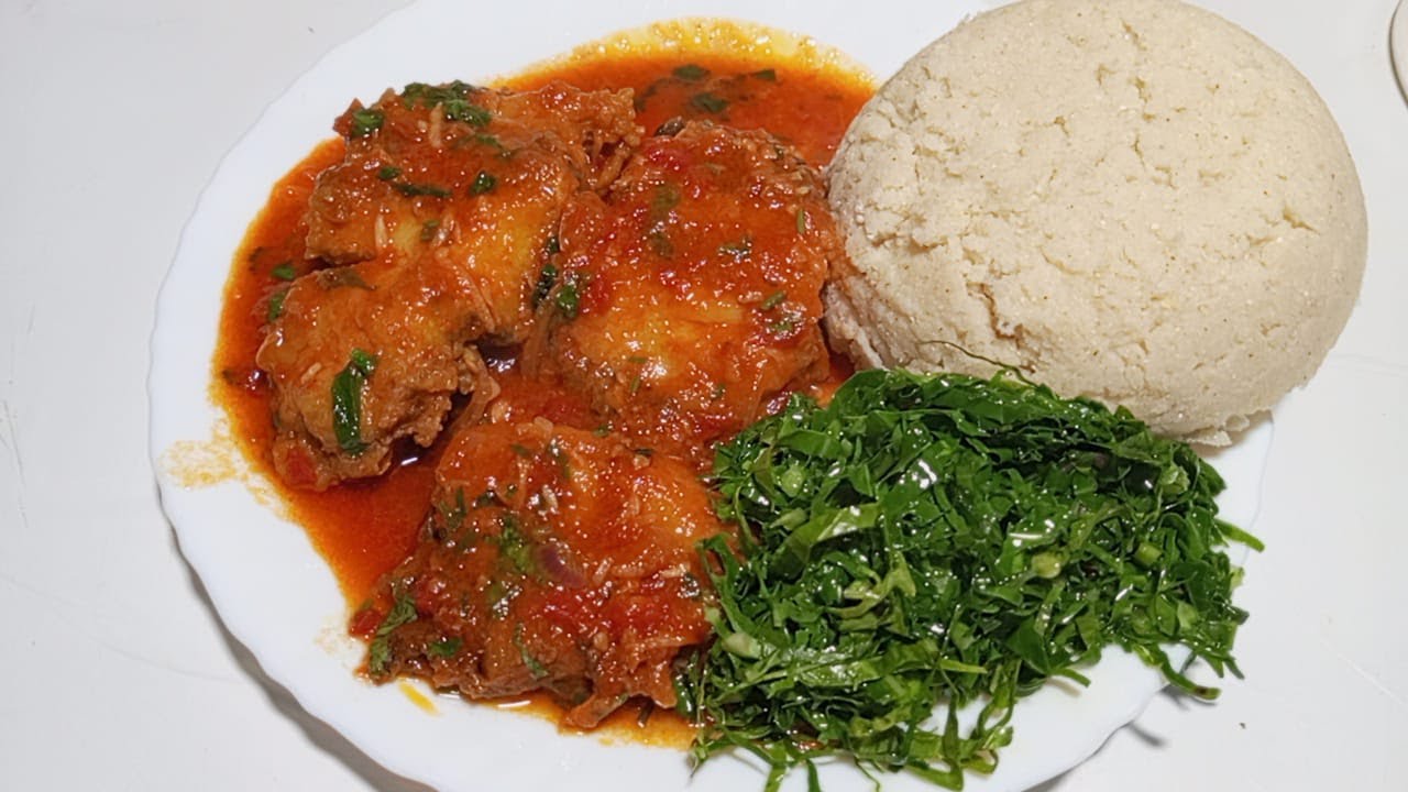 How to Prepare and cook mudfish// Kenyan way//served with ugali n Kales ...