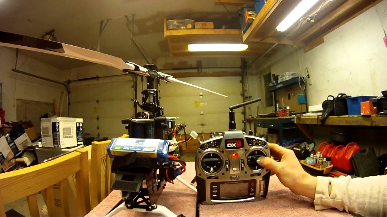 How a flybarless system works (BASIC) - YouTube