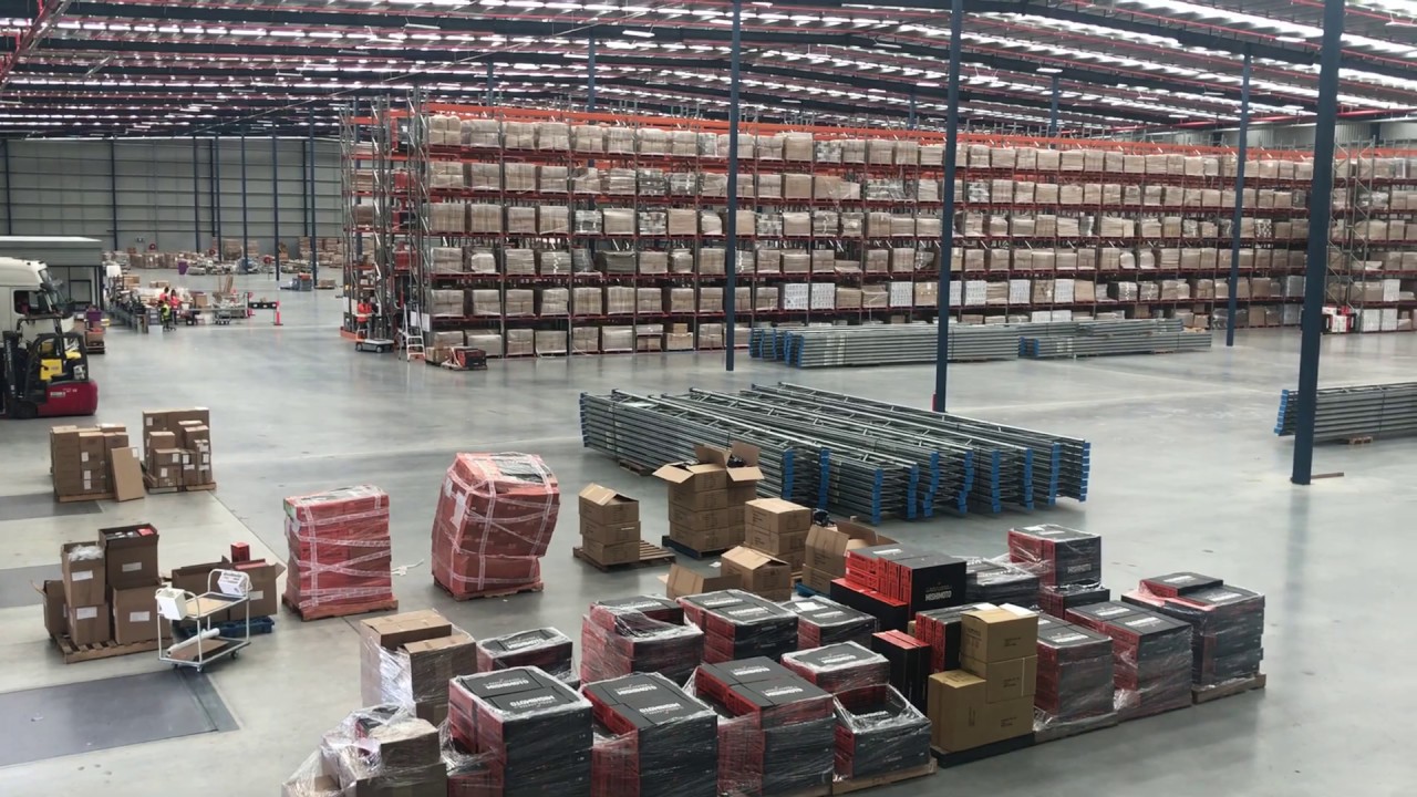 Things starting in B dynamic Logistics Warehouse in Sydney - YouTube