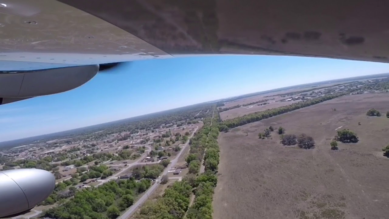 RV8 Follow the tracks to Leeward Air Ranch - YouTube